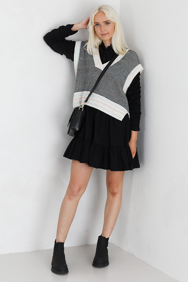 Structured cotton mini dress black – Fine Ting